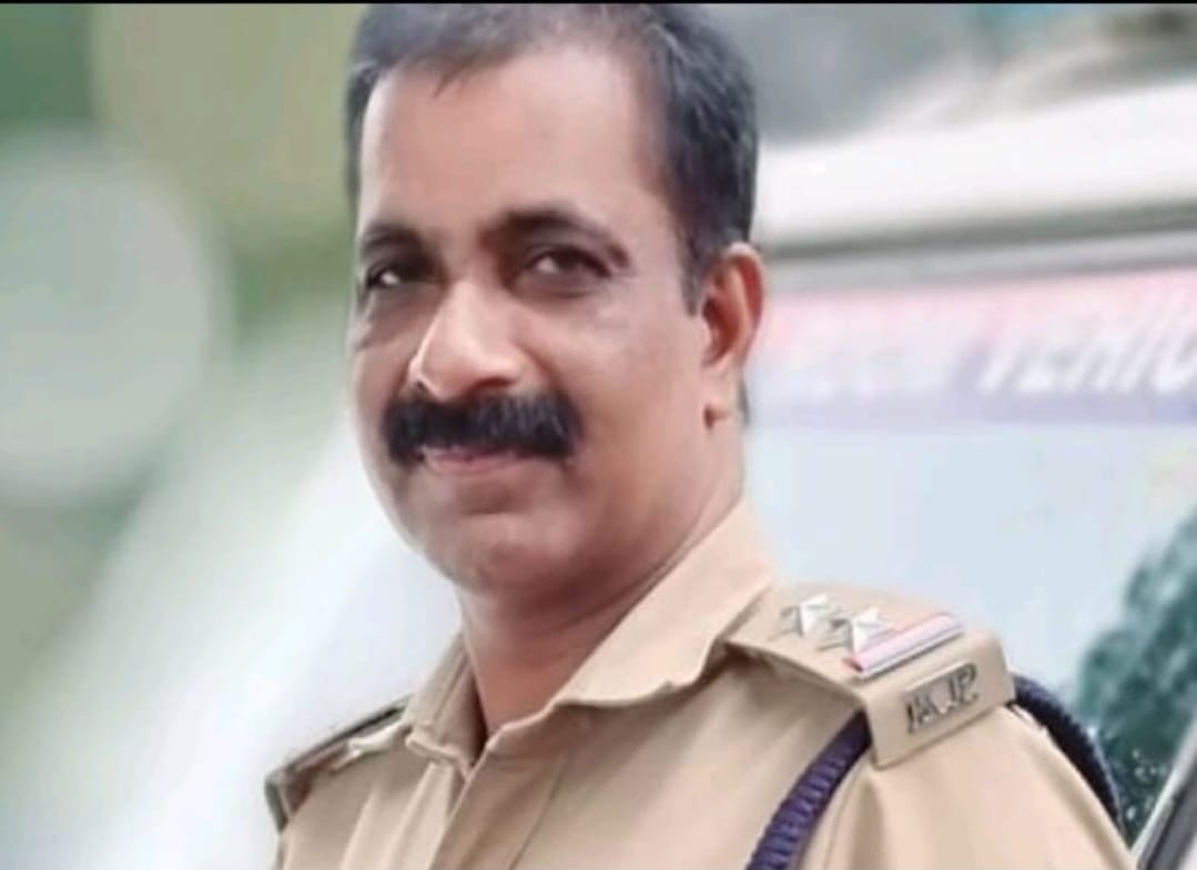 എസ്ഐ സ്റ്റേഷനിൽ കുഴഞ്ഞ് വീണു മരിച്ചു - PALA VISION