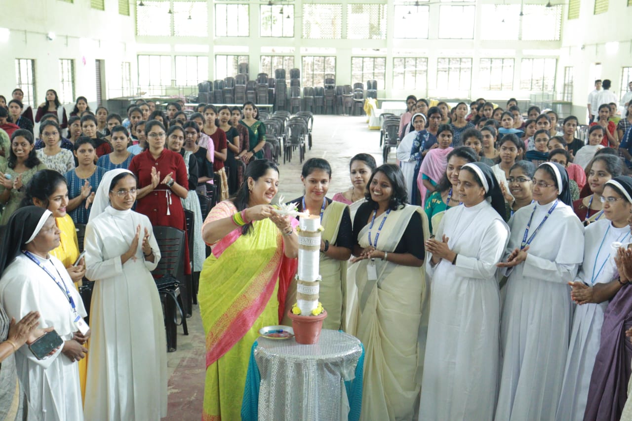 മുടിദാനവുമായ്വനിത ദിനാഘോഷം - PALA VISION