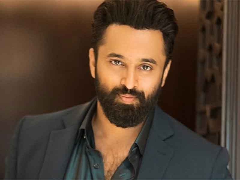 മുന്‍ മാനേജരുടെ പരാതിയില്‍ നടന്‍ ഉണ്ണി മുകുന്ദനെതിരെ കേസ് - PALA VISION